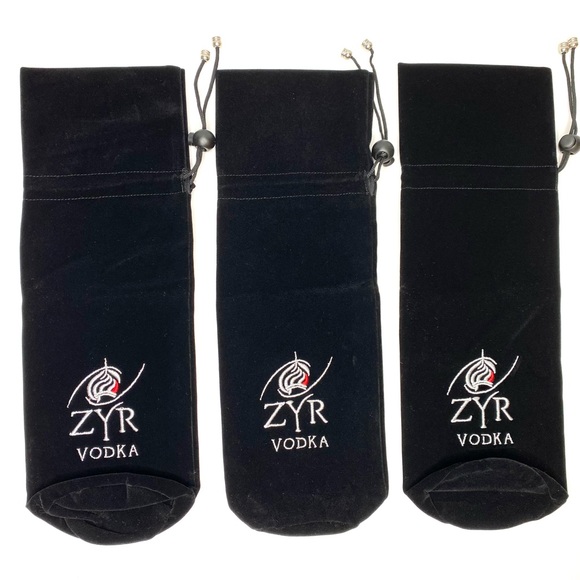 ZYR Vodka | Bags | 3 New Zyr Vodka Liquor Limited Edition 75ml Black ...